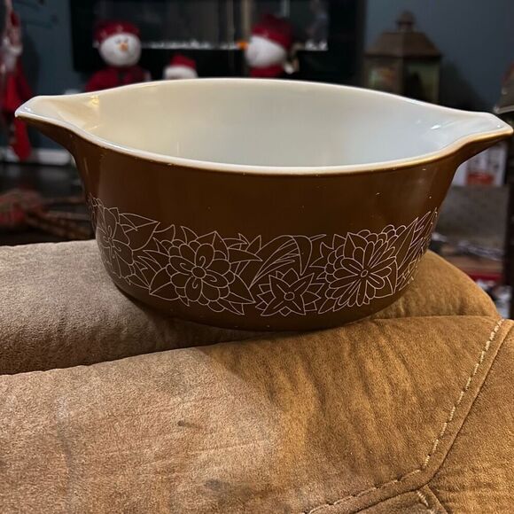 Pyrex | Dining | Vintage Pyrex Bowl25l Without Lid Woodland Pattern ...